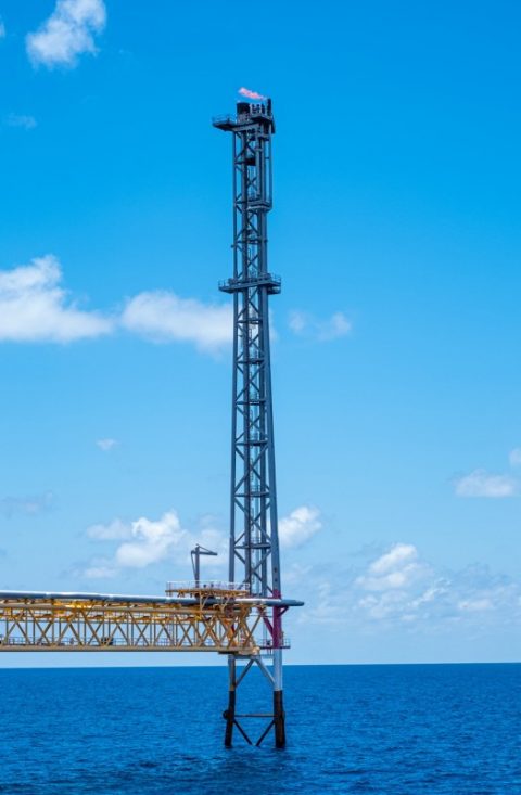 Variable Nozzle Sonic Flares FlexMach Series Elevated Flares